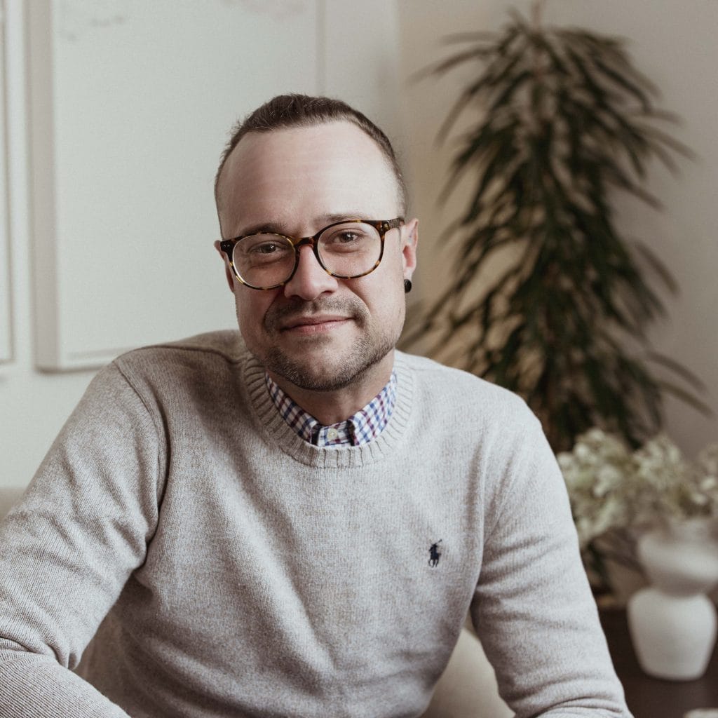 Matthew Stainer | London Bridge Therapy