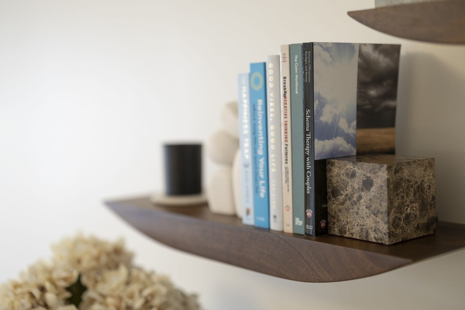 Do I Need Therapy or Coaching? | London Bridge Therapy